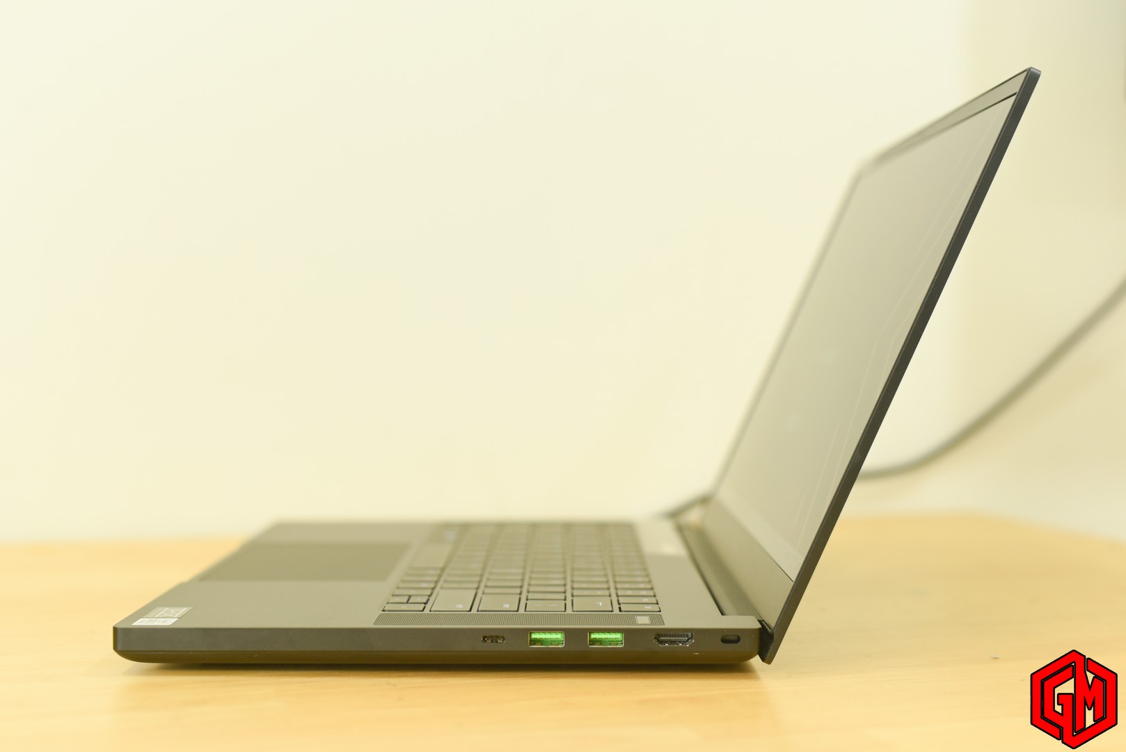 Laptop Gaming Razer Blade 15 2021 RTX 3060 New 100 HCM V To n Qu c